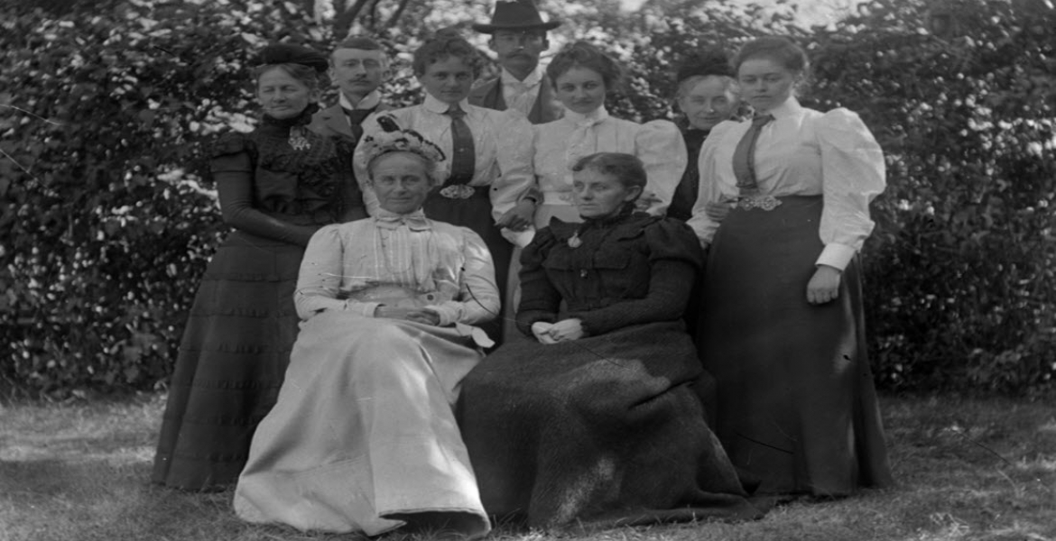 Få gratis hjelp til slektsgranskning | Slekt og Data